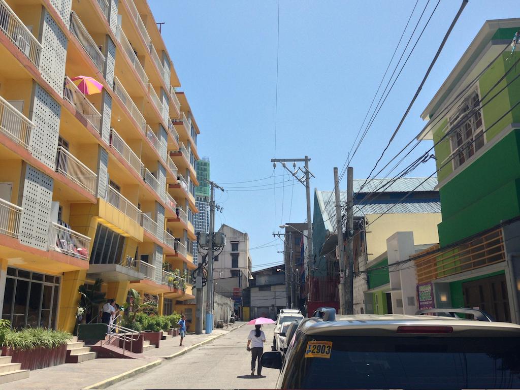 crossroads-hostel-manila-exterior - Crossroads Hostel Manila